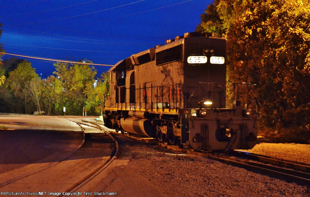 WE 6357 has brought the crew out to it's train.